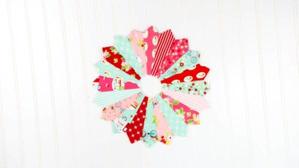 How to make a Dresden Plate Quilt Block Tutorial with Template