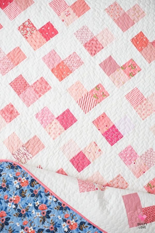 25+ Valentine Quilt Patterns with Hearts to Sew