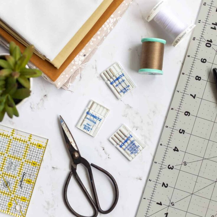 How to Choose the Right Sewing Machine Needle for Quilting - Coral + Co.