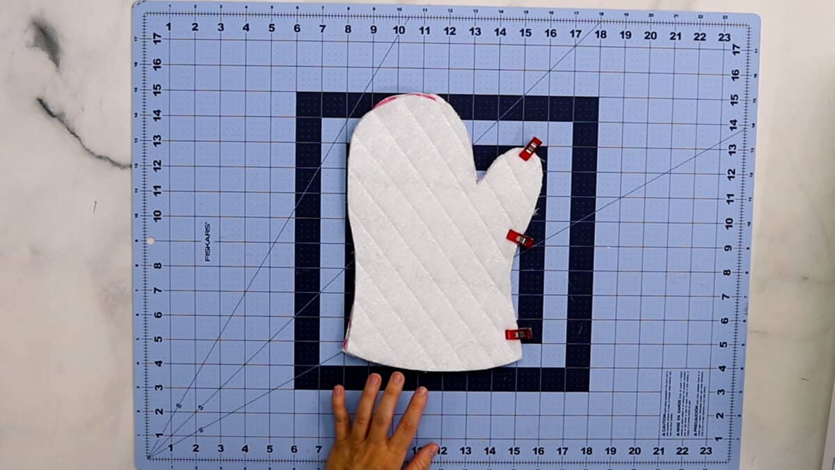 Crafty Kitchen: Free Oven Mitt Pattern - Coral + Co.